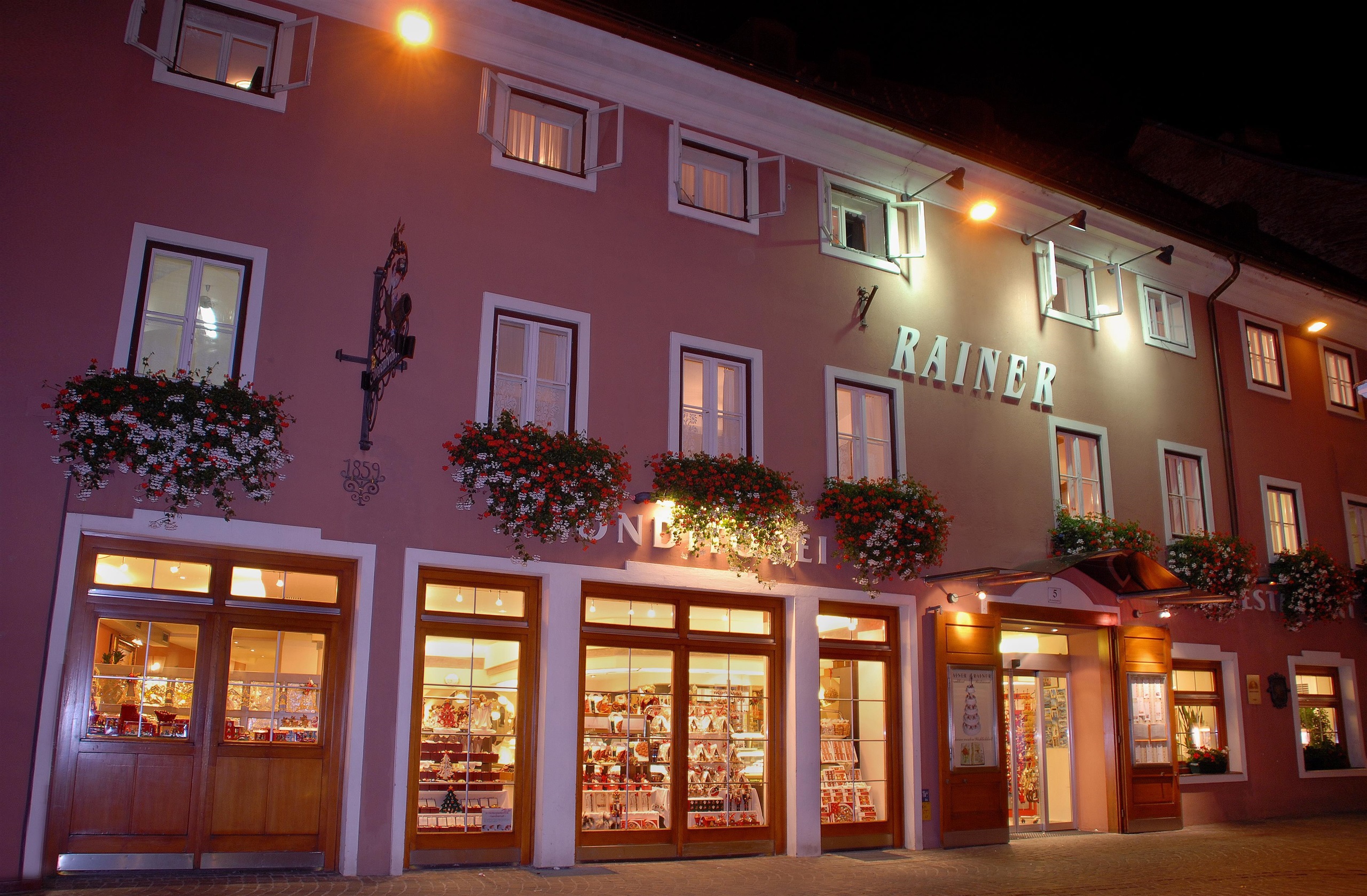 Konditorei Restaurant Rainer in Villach Stadt